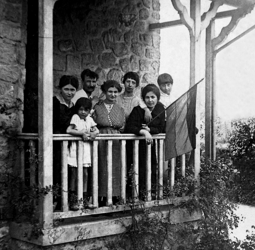 Armenian ancestor: Zabel Yessayan